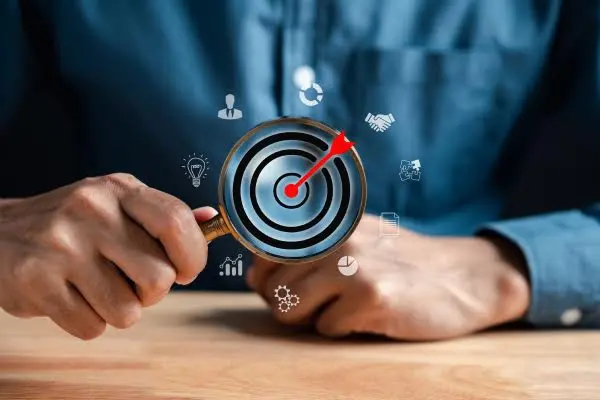 Aprende a Definir y Retener a tu Publico Objetivo en el Sector Financiero